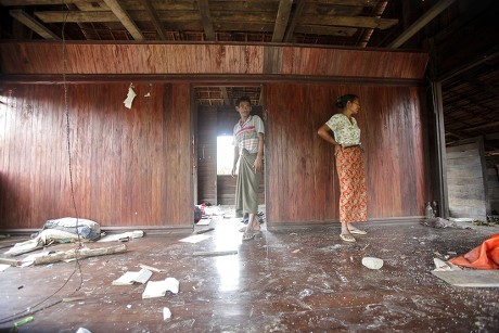 Muslim Couple Inspects Damages Inside Their Editorial Stock Photo ...