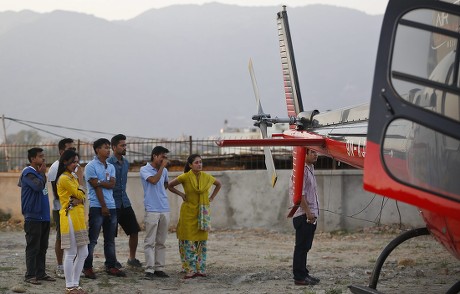 Relatives Helicopter Crash Victims Mourn Bodies Editorial Stock Photo ...