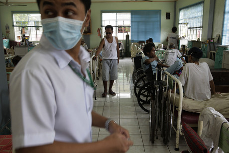 Filipino Nurse Makes His Rounds Patients Editorial Stock Photo - Stock ...