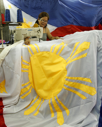 Filipino Tailor C Sews Philippine Flag Editorial Stock Photo - Stock ...