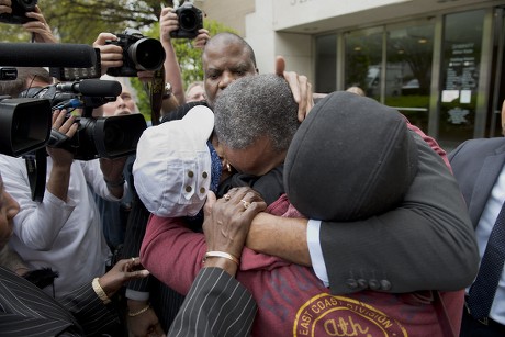 Usa Anthony Ray Hinton Released From Prison - Apr 2015 Stock Pictures ...