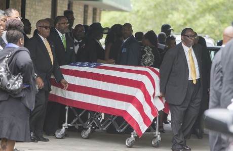 Pallbearers Carry Casket Walter Scott Waiting Editorial Stock Photo ...