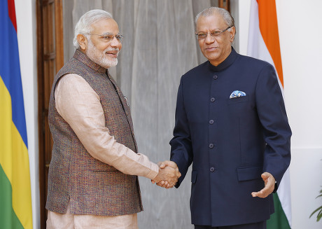 Indian Premier Narendra Modi L Shake Editorial Stock Photo - Stock ...
