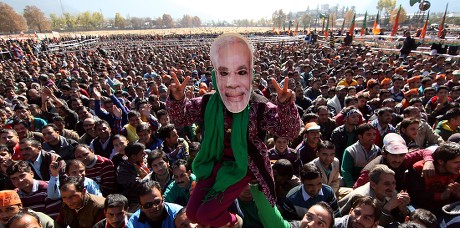 Indian Polling Officials Carry Electronic Voting Editorial Stock Photo ...