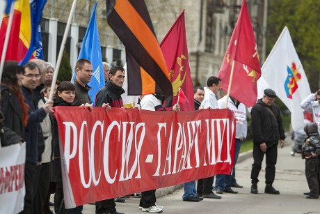Protesters Band Together During Prorussia Rally Editorial Stock Photo ...