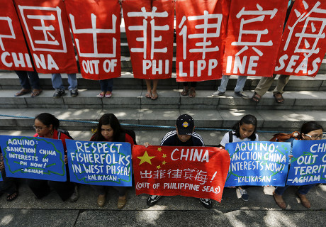 Filipino Environmental Activists Stage Demonstration Front Editorial ...