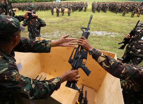 Filipino Soldiers Recieve Brand New Remington Editorial Stock Photo ...