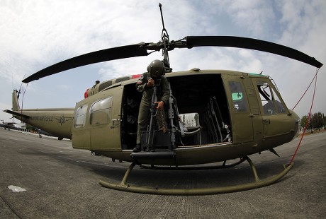 Philippine Air Force Paf Gunner Checks Editorial Stock Photo - Stock ...