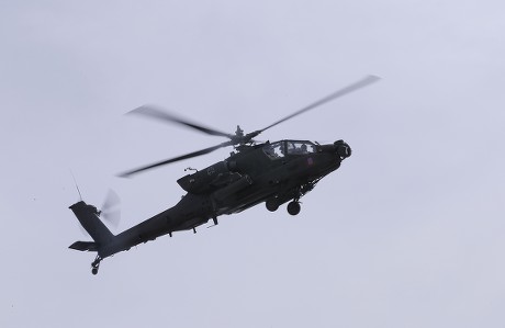 Us Attack Apache Helicopter Patrols Sky Editorial Stock Photo - Stock ...