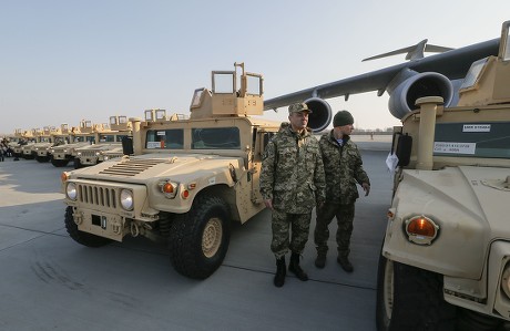 Ukrainian Servicemen Inspect Hmmwv Military Vehicles Editorial Stock ...