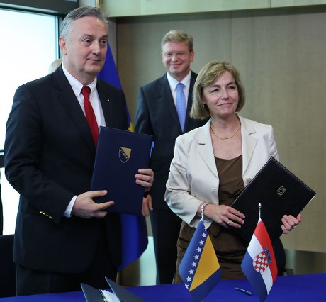 Zlatko Lagumdzija L Foreign Affairs Minister Editorial Stock Photo - Stock Image | Shutterstock