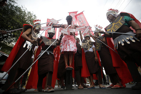 Filipino Protesters Reenact Crucifixion Christ During Editorial Stock ...