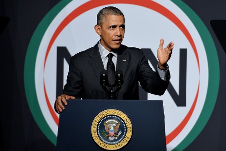 United States President Barack Obama Addresses Editorial Stock Photo ...