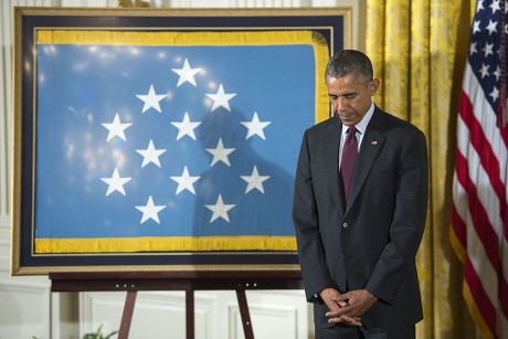 Us President Barack Obama Bows His Editorial Stock Photo - Stock Image ...