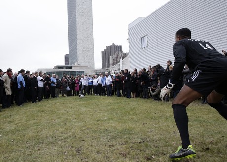 250 Informal football Stock Pictures, Editorial Images and Stock Photos ...