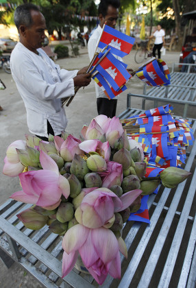 Cambodia Visaka Bochea Buddha Birthday - May 2014 Stock Pictures ...