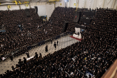 Hassidim Jews Watch Ultra Orthodox Jewish Editorial Stock Photo - Stock ...