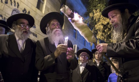Ultraorthodox Jewish Man Candles Lighting Torch Editorial Stock Photo ...
