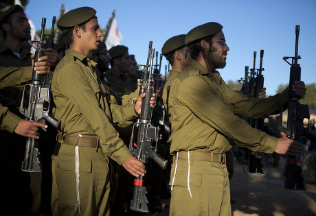 Ultraorthodox Jewish Fighters Netzah Yehuda Battalion Editorial Stock ...