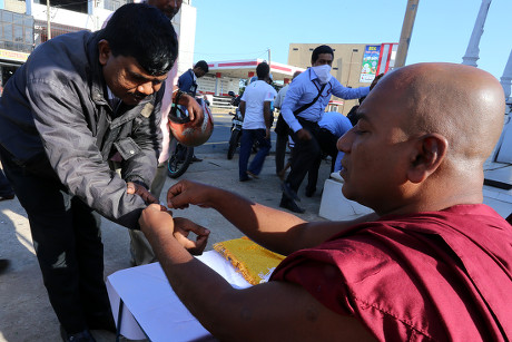 Sri Lankan Buddhist Monk Blesses Ties Editorial Stock Photo - Stock ...