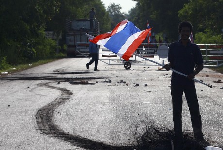 Thai Rubber Farmers Blocking Main Road Editorial Stock Photo - Stock ...