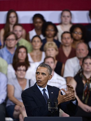 Us President Barack Obama Gestures He Editorial Stock Photo - Stock ...