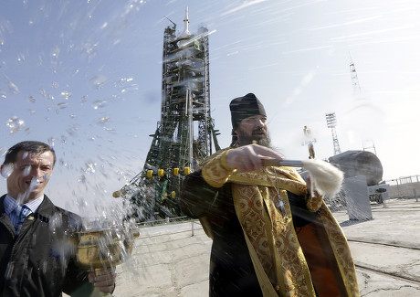 Orthodox Priest Blesses Russian Soyuz Tma12m Editorial Stock Photo ...