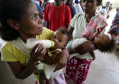 Filipino Indigenous Aetas Wait Cast Their Editorial Stock Photo - Stock ...