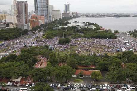 Filipino Anticorruption Activists Gathered Demonstration Luneta ...