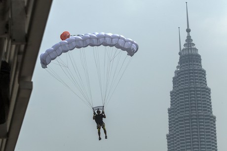 11 Parachute towers Stock Pictures, Editorial Images and Stock Photos ...