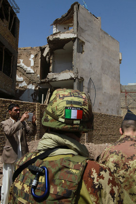 Italian Soldier Natoled International Security Assistance Editorial ...