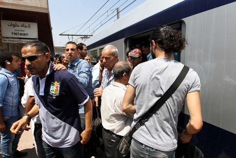 Egyptian Passengers Leave Metro Where Homemade Editorial Stock Photo ...