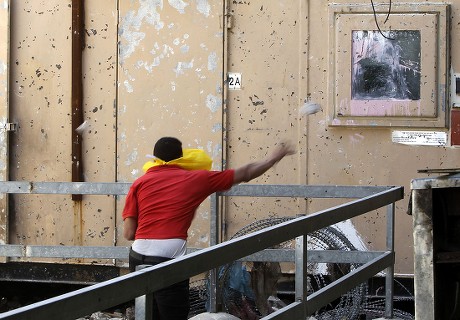 Palestinian Hurls Stone Reinforced Israeli Army Editorial Stock Photo ...