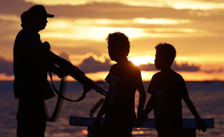 Filipino Army Sniper Aims His Rifle Editorial Stock Photo - Stock Image ...