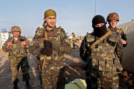 Ukrainian Soldiers Take Position Near Border Editorial Stock Photo ...