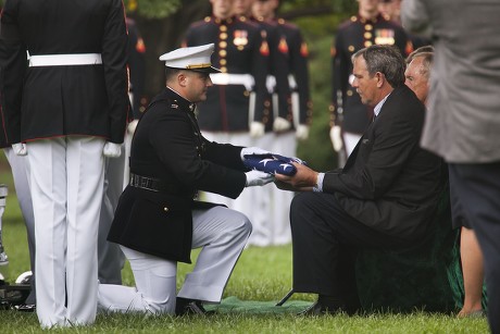 51 Marine 2nd lieutenant Stock Pictures, Editorial Images and Stock ...