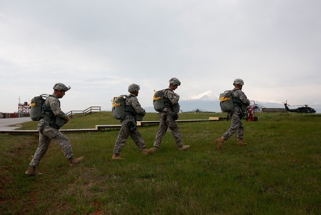 26 38th cavalry regiment Stock Pictures, Editorial Images and Stock ...