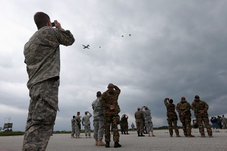 26 38th cavalry regiment Stock Pictures, Editorial Images and Stock ...
