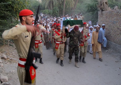 Pakistani Army Soldiers Relative Attend Funeral Editorial Stock Photo ...