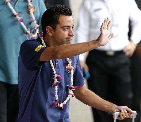 Barcelonas Midfielder Xavi Hernandez Waves Thai Editorial Stock Photo ...