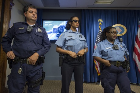 Dc Police Officers L R Benjamin Editorial Stock Photo - Stock Image ...