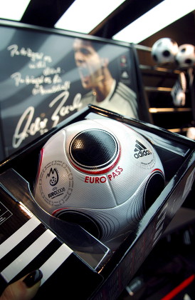 Official Ball Euro 2008 Soccer Championships Editorial Stock Photo ...