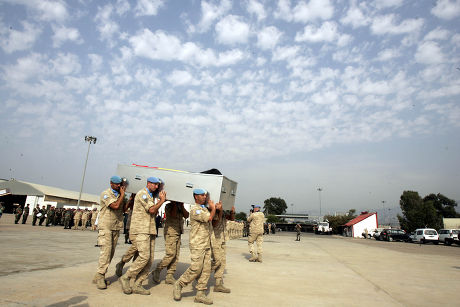Un Peacekeepers Carry Coffin Belgian Peacekeeper Editorial Stock Photo ...