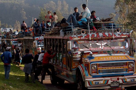 Caravan Buses Indigenous Colombians Approaches Capital Editorial Stock ...
