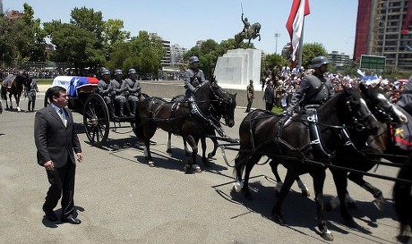 Soldiers Transport Coffin Former Chilean Dictator Editorial Stock Photo ...