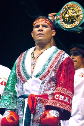 Mexican Wbc Super Lightweight Boxing Champion Editorial Stock Photo ...
