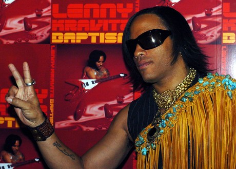 Us Singer Lenny Kravitz Flashes Victory Editorial Stock Photo - Stock ...