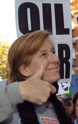 Us Activist Cindy Sheehan Gives Thumbs Editorial Stock Photo - Stock ...