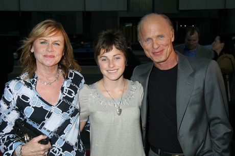 Amy Madigan Ed Harris Daughter Lilly Editorial Stock Photo - Stock ...