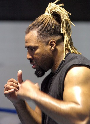 Us Boxer Shannon Briggs Trains Wilfredo Editorial Stock Photo - Stock ...